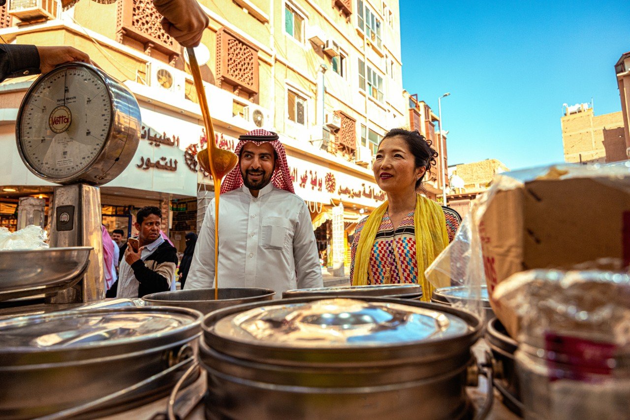 Riyadh Food Tour – Discover the Flavors of Saudi Arabia’s